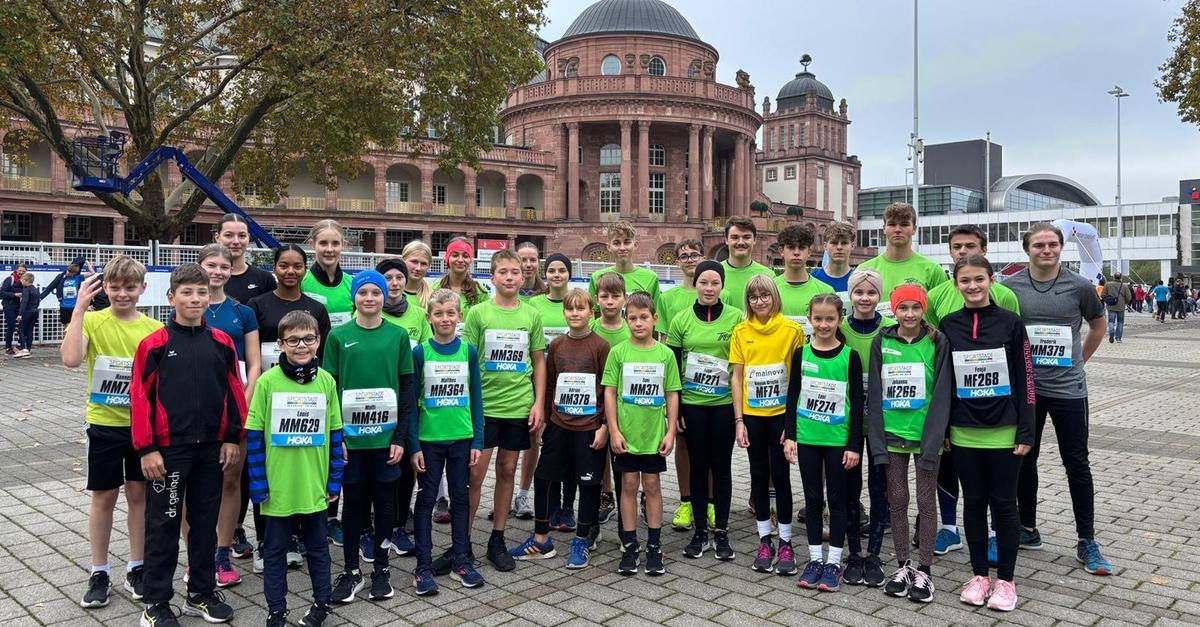 Frankfurt-Marathon: Dill-Quartett bleibt unter drei Stunden